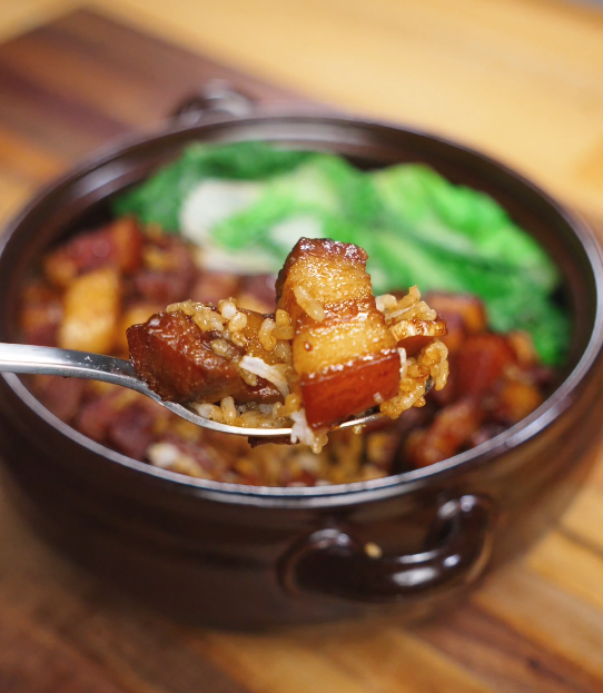 Red Braised Pork Belly - I Am Never Full